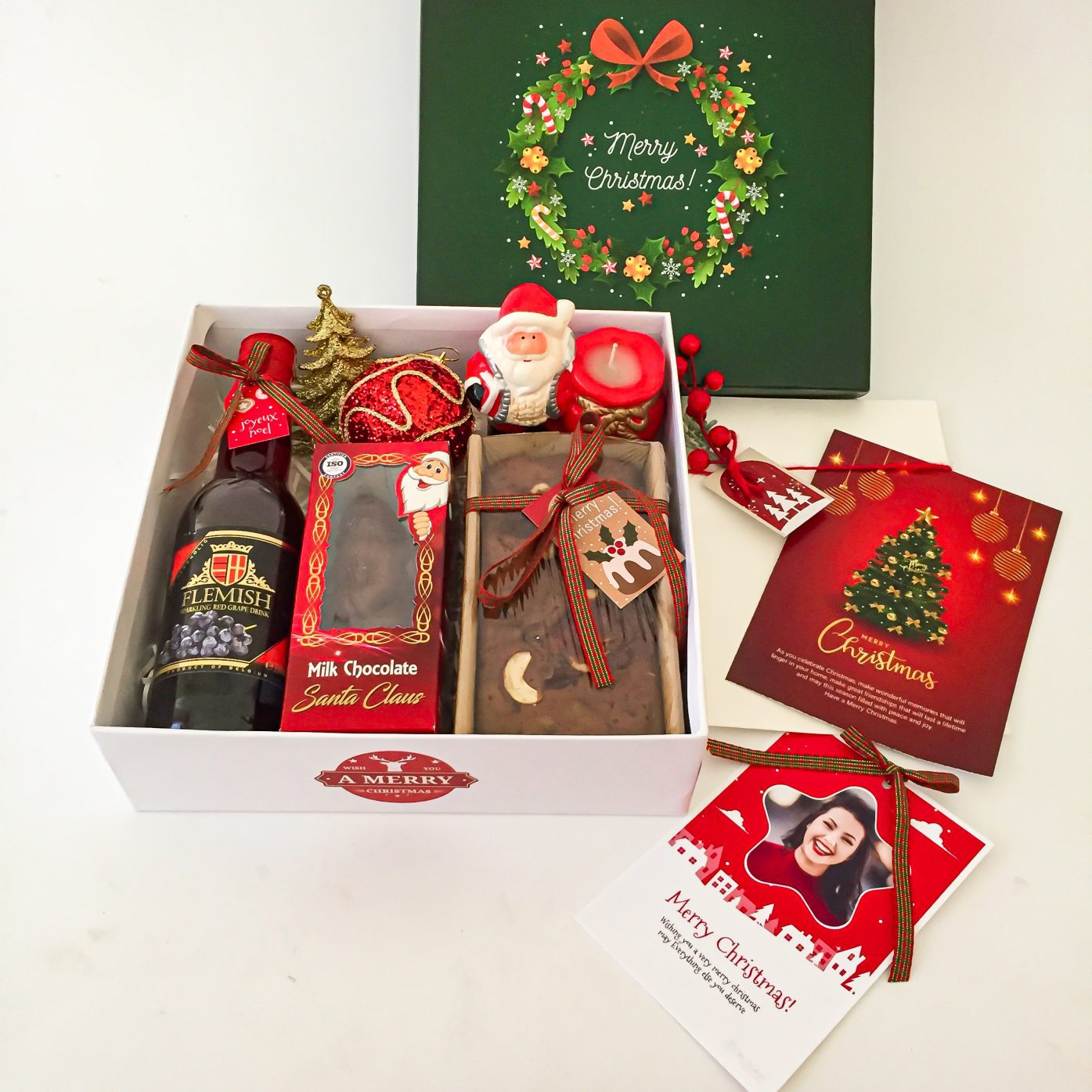 Order Exclusive Christmas Cake Boxes For Xmas Celebration